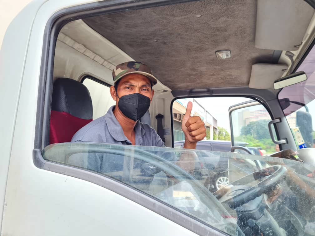 Best Tube Ice, Block Ice, Crushed Ice Supplier | 96 Ice Tube Sdn. Bhd.